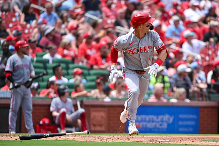 Reds lose again on late-inning shot by Cardinals, drop 7th of 9