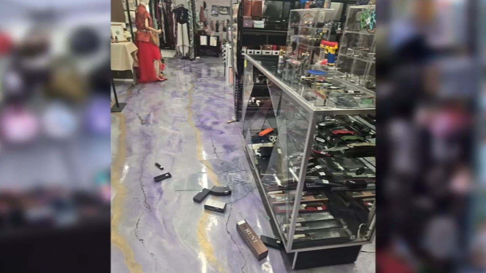 Thieves break into NW Portland small vendor mall, take $30K of merchandise