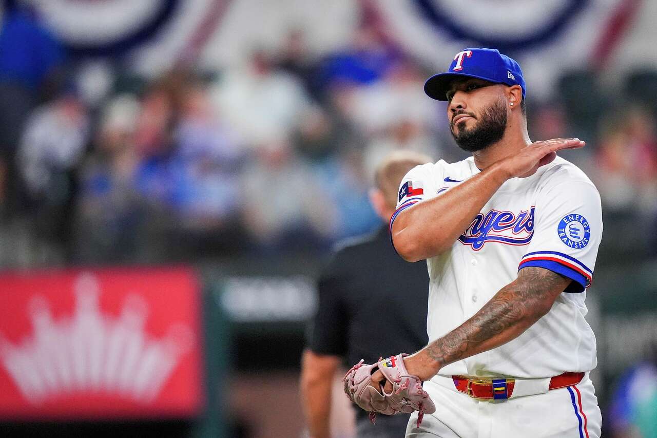 Texas Rangers RP Luis Curvelo exits game after taking 108-mph line ...