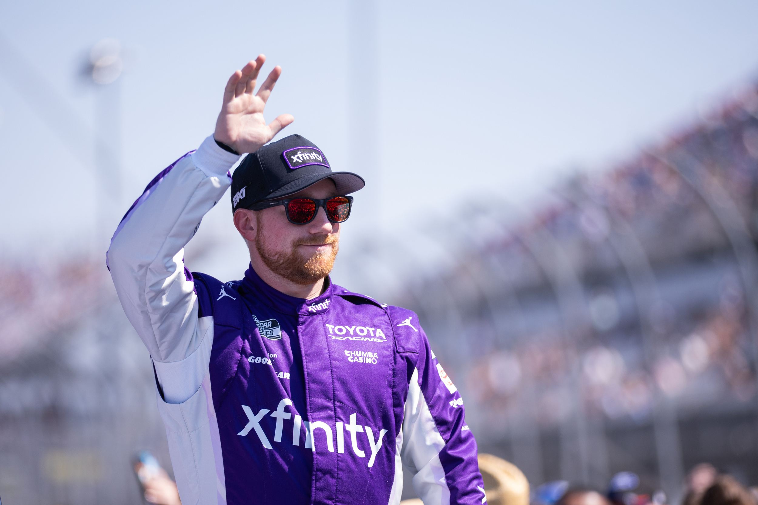 NASCAR FireKeepers Casino 400 preview: Favorite, underdog, top storylines