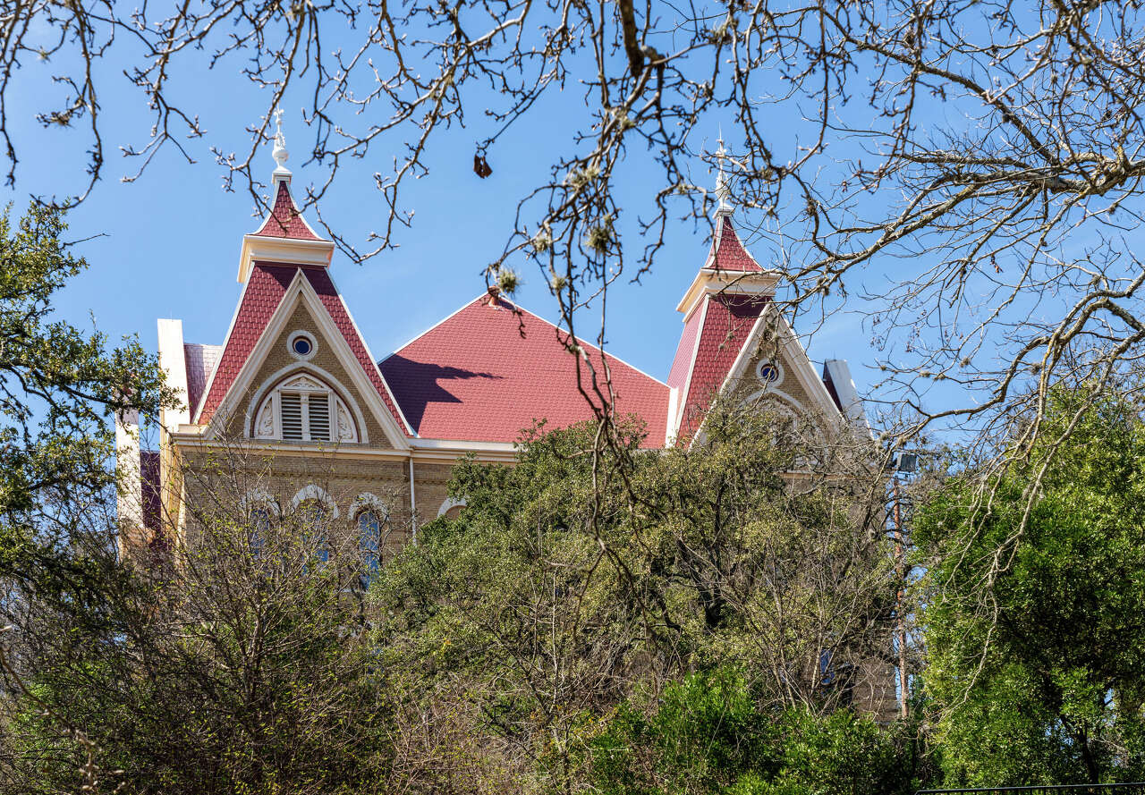 Texas State student plunges 40 ft down manhole shaft, sues