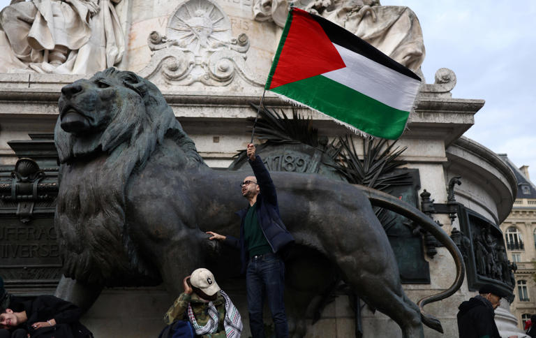 France pushes coordinated sanctions on Israel over West Bank violence