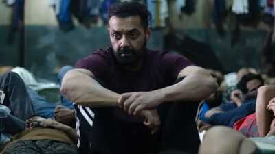 Cocktail 2 trailer tops global charts, enters US top 10 & hits #1 ...