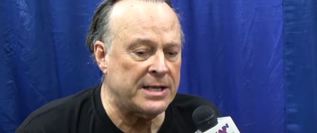Il a 78 ans : qu'est devenu Dwight Schultz, le Looping de l'Agence tous ...
