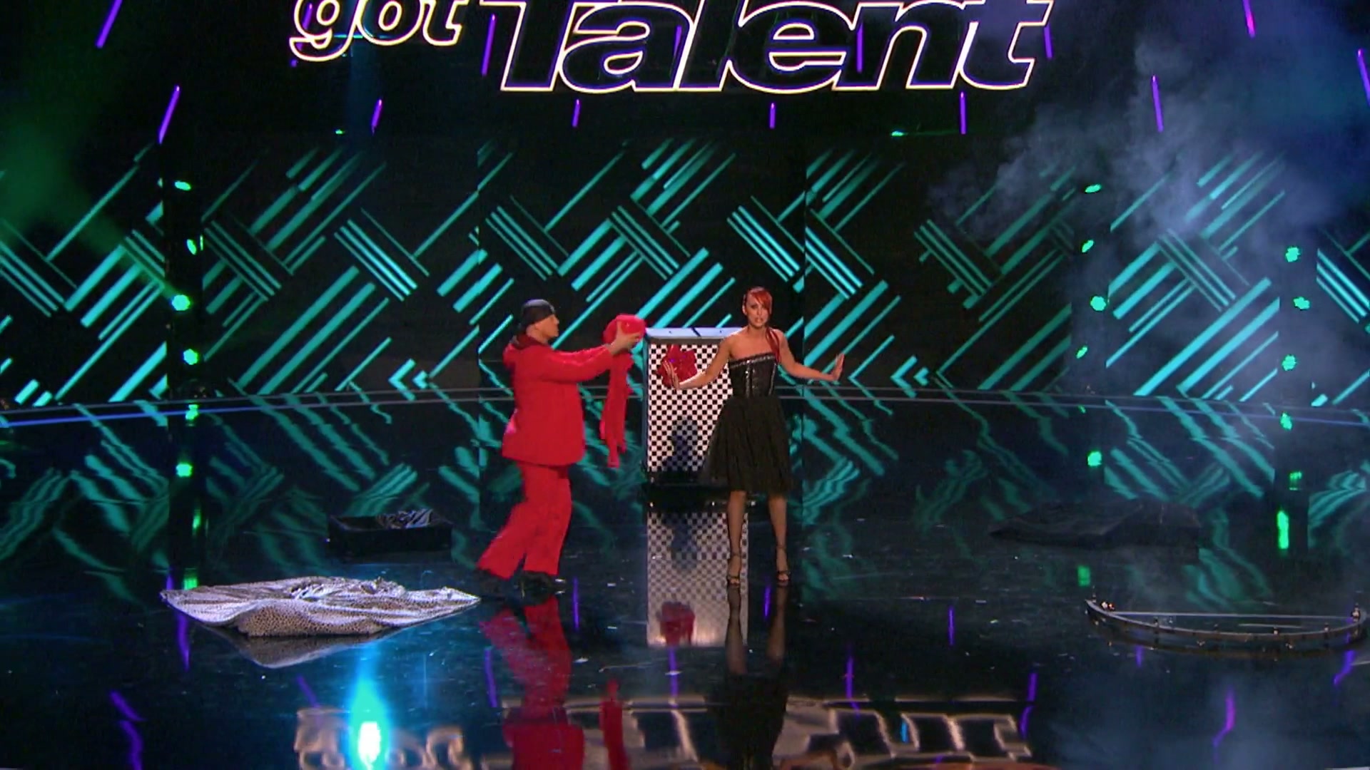 Sos & Victoria: Quick changers add new magical aspects to their act ...