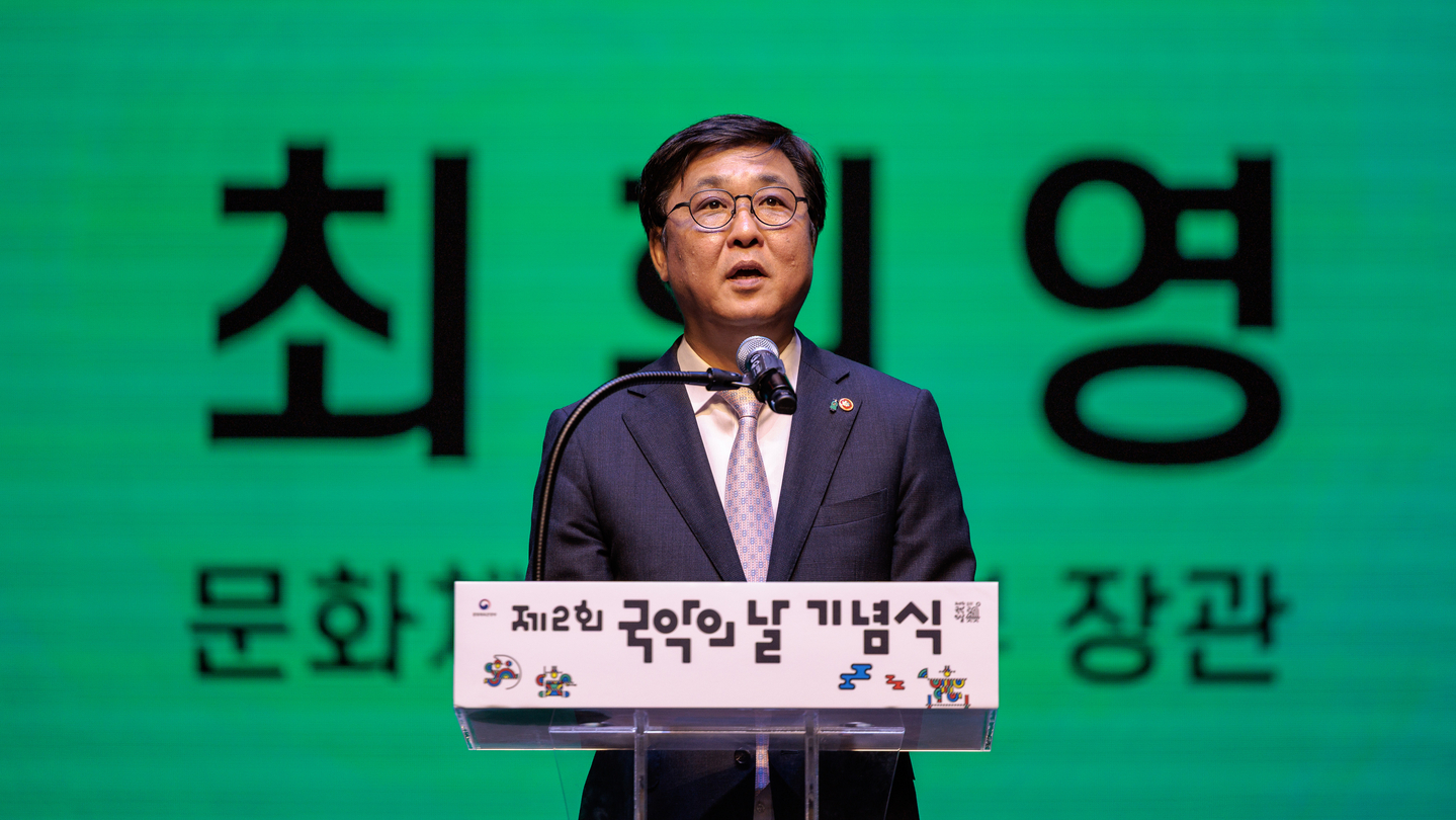 Culture minister calls rumors over next national ballet director ...