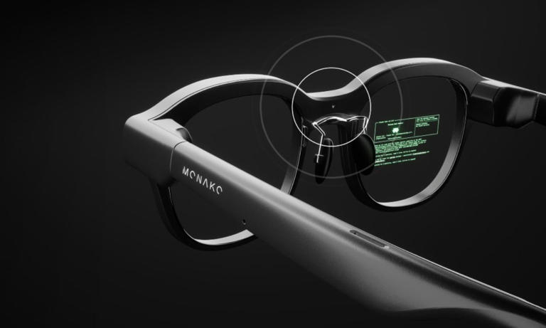 Monako Glass turns smart glasses into the strangest new coding ...
