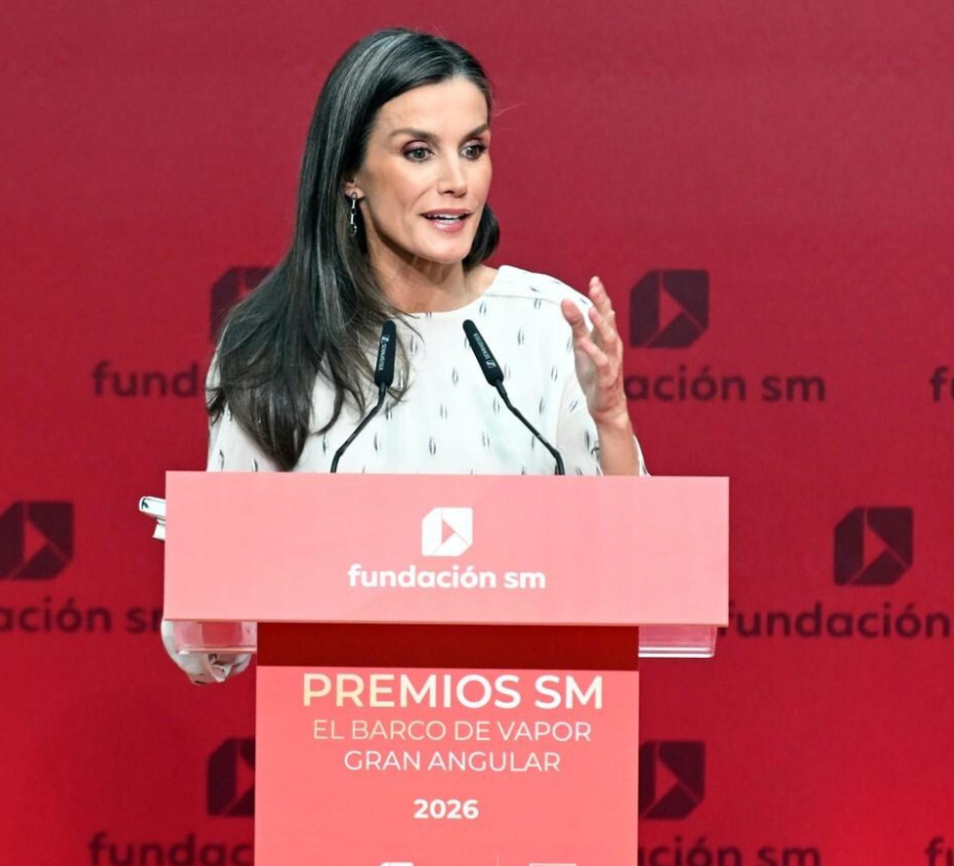 Queen Letizia praised for embracing natural grey hair
