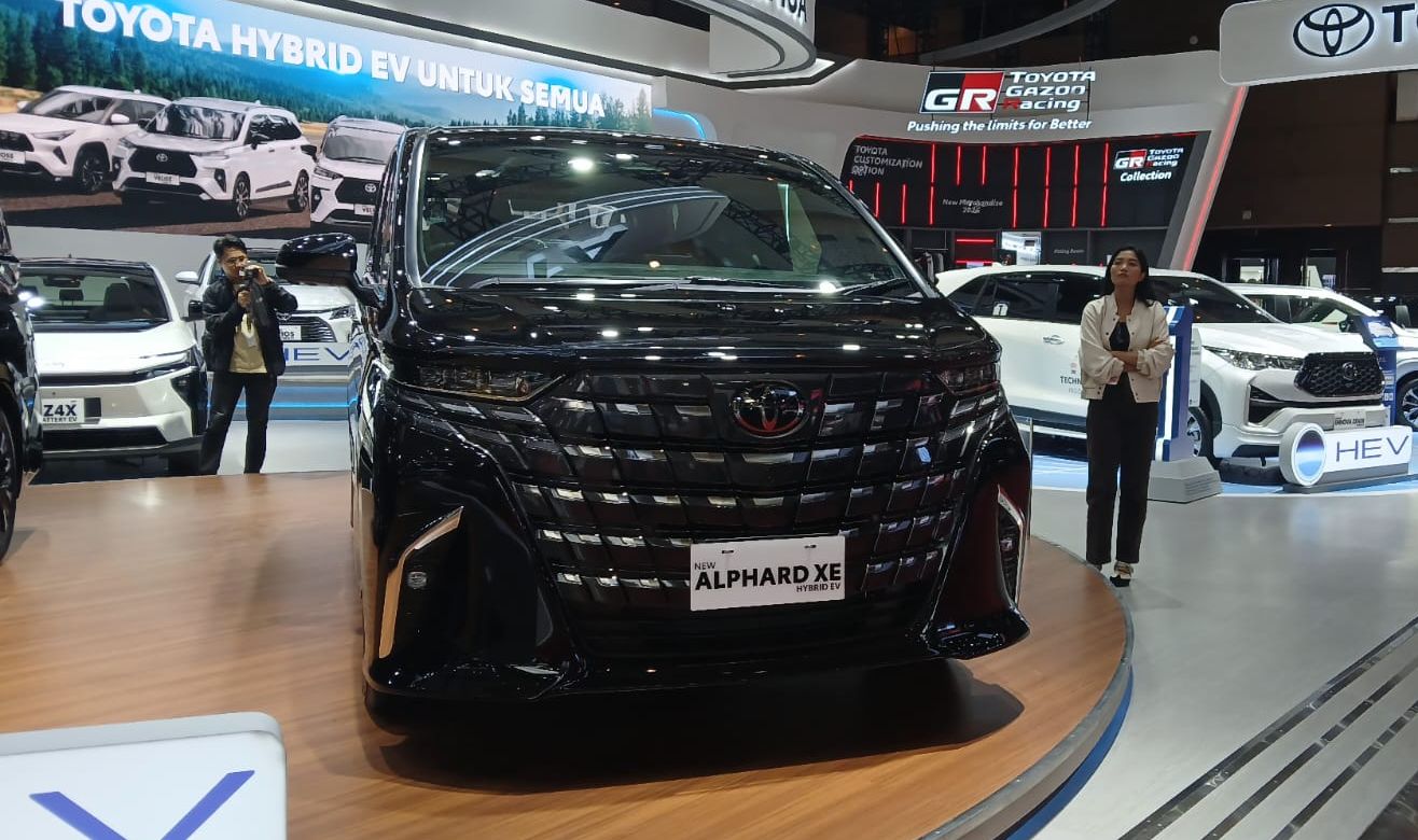 Toyota Alphard XE bensin CVT tahun 2026: Sekarang dijual segini