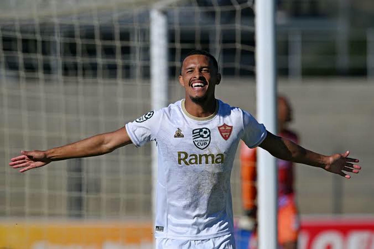 Devin Titus has no desire to leave Stellies for another PSL club