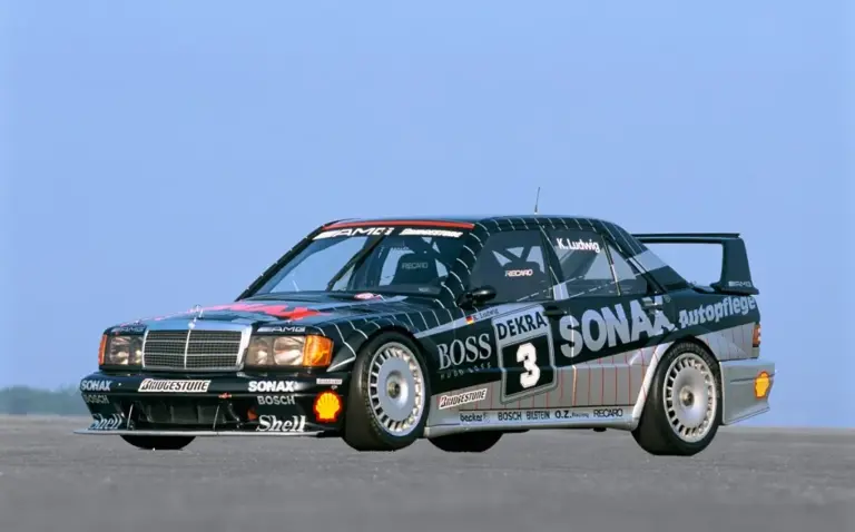 How the BMW vs Mercedes DTM rivalry made the E30 M3 and 190 more than ...