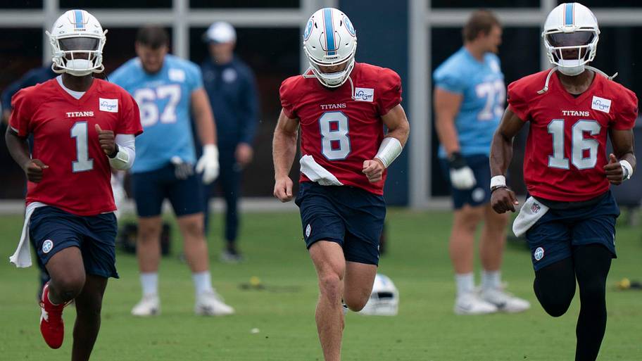 Top depth chart battles that will define Titans minicamp: Offensive ...