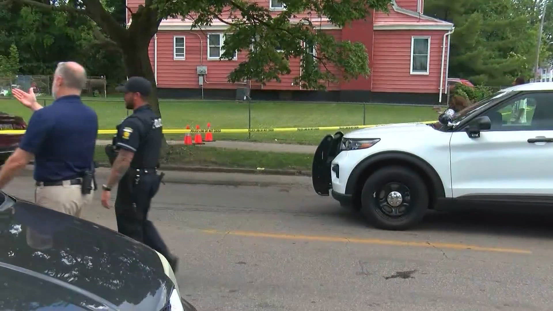 Witnesses, dispatcher calls describe shooting near Toledo's Old West ...