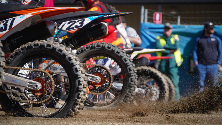 Finke Desert Race motorbike rider dies on first day of outback ...