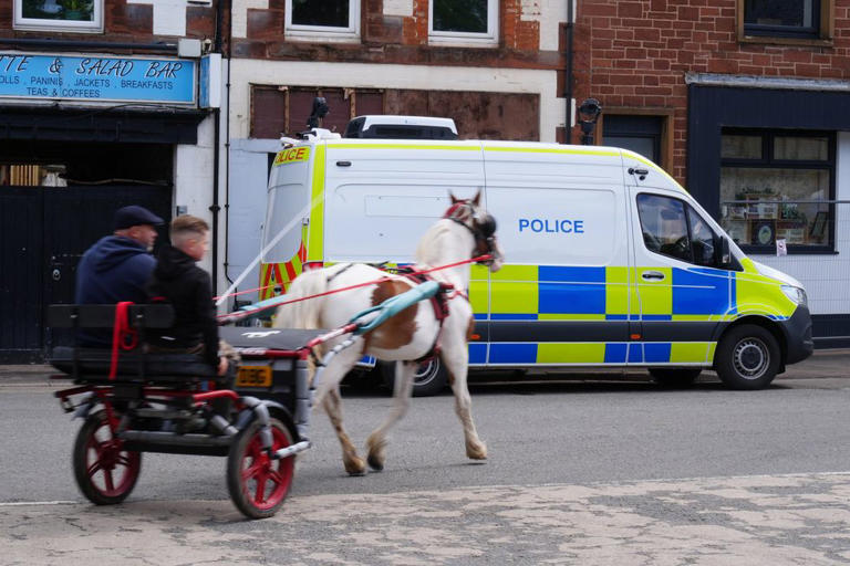 Four arrested near 'traveller takeover' Appleby Horse Fair after police ...