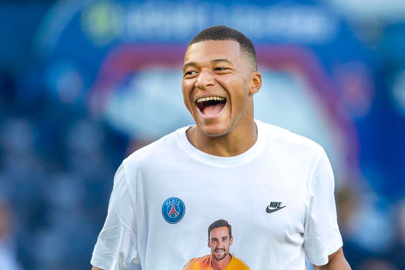 World Cup star Kylian Mbappé has girl problems and it's all to do with ...