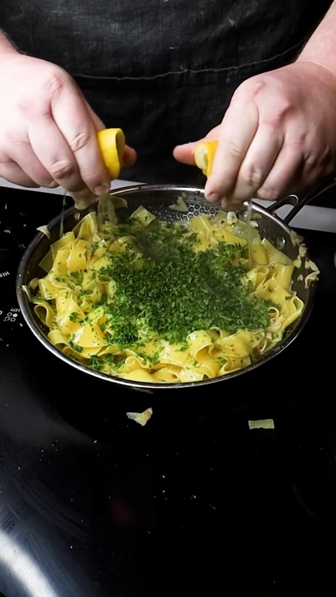 Minimalist Italian pasta with garlic and oil