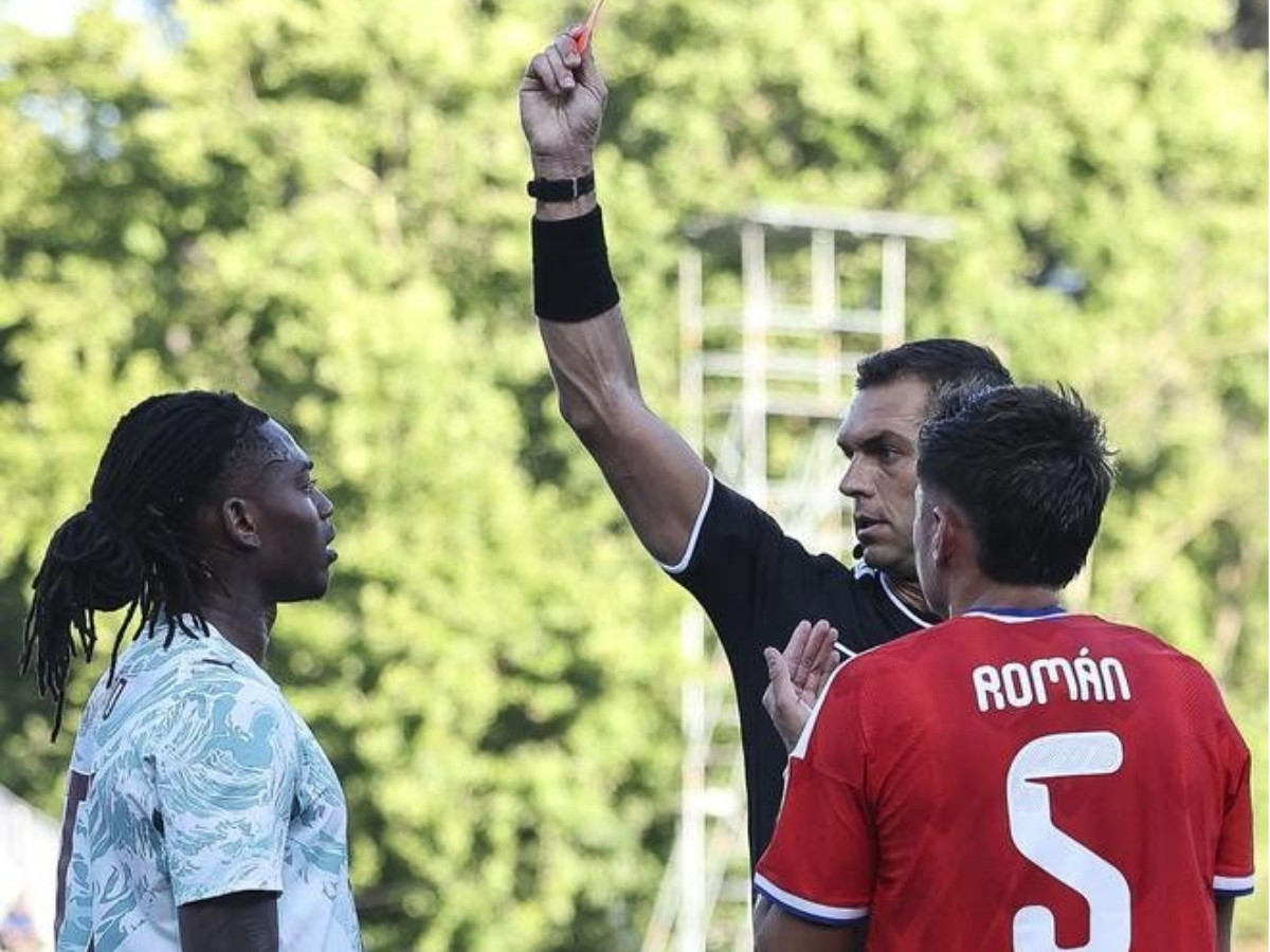 Will Rafael Leao miss FIFA World Cup 2026 matches after punching Chile ...