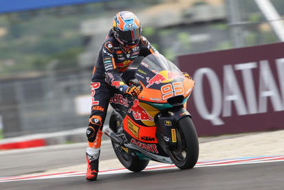 González slaat toe met Moto2-zege Hongarije, punten voor Van den Goorbergh