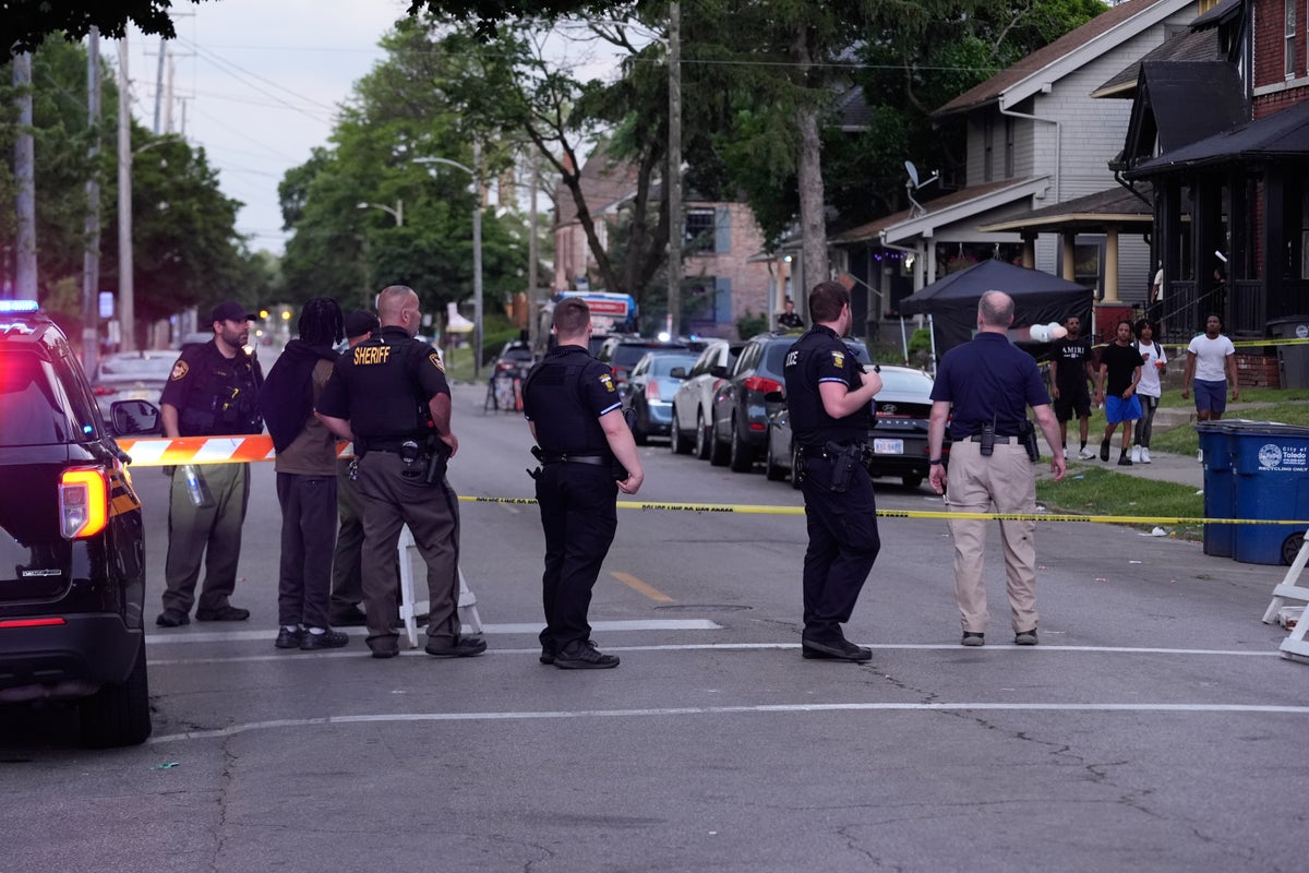 Police arrest suspect for Ohio shooting that left 12 wounded