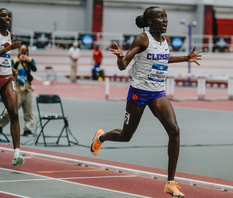 How 1 second helped a Clemson runner become a national champion