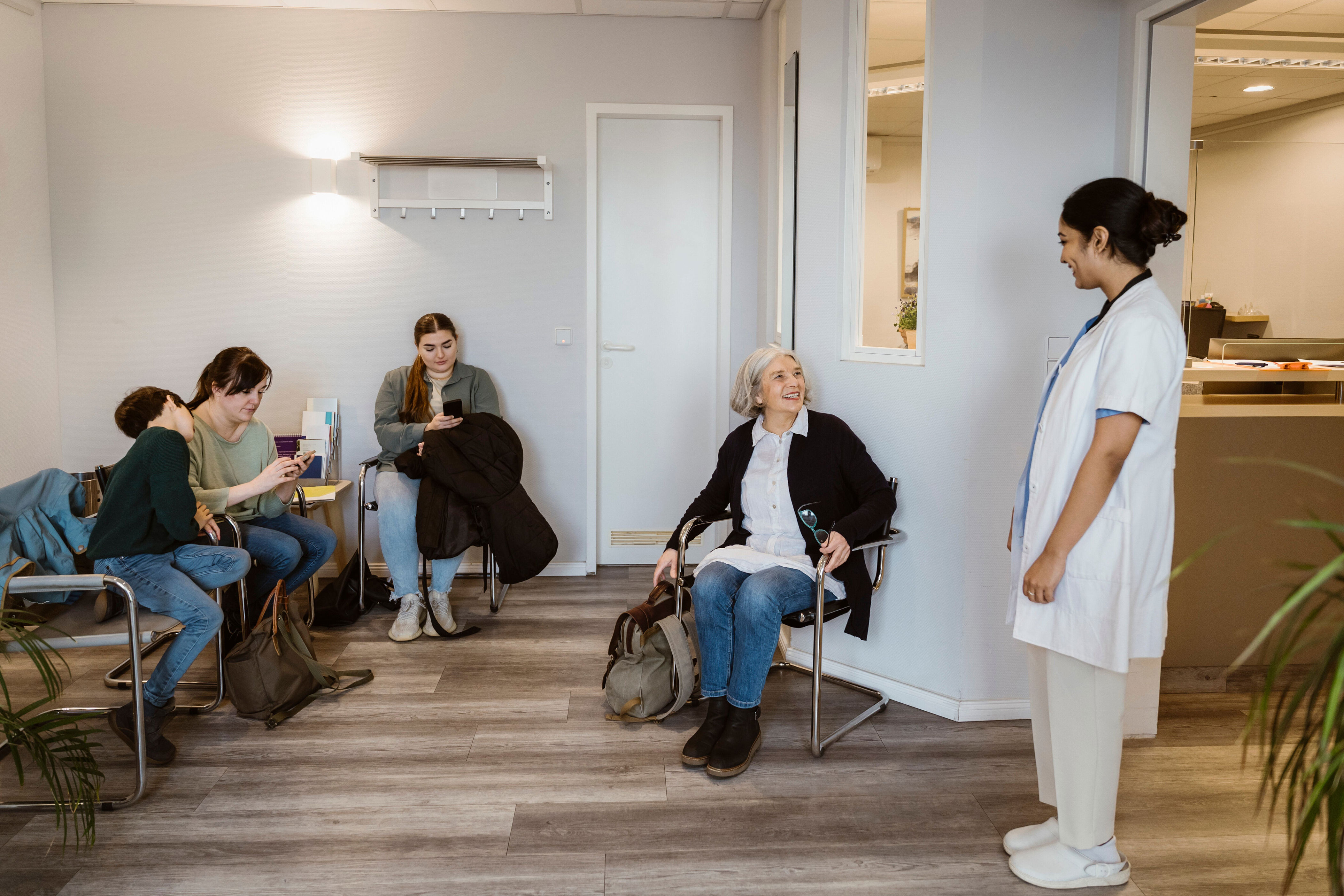 The rudest things you can do at the doctor's office