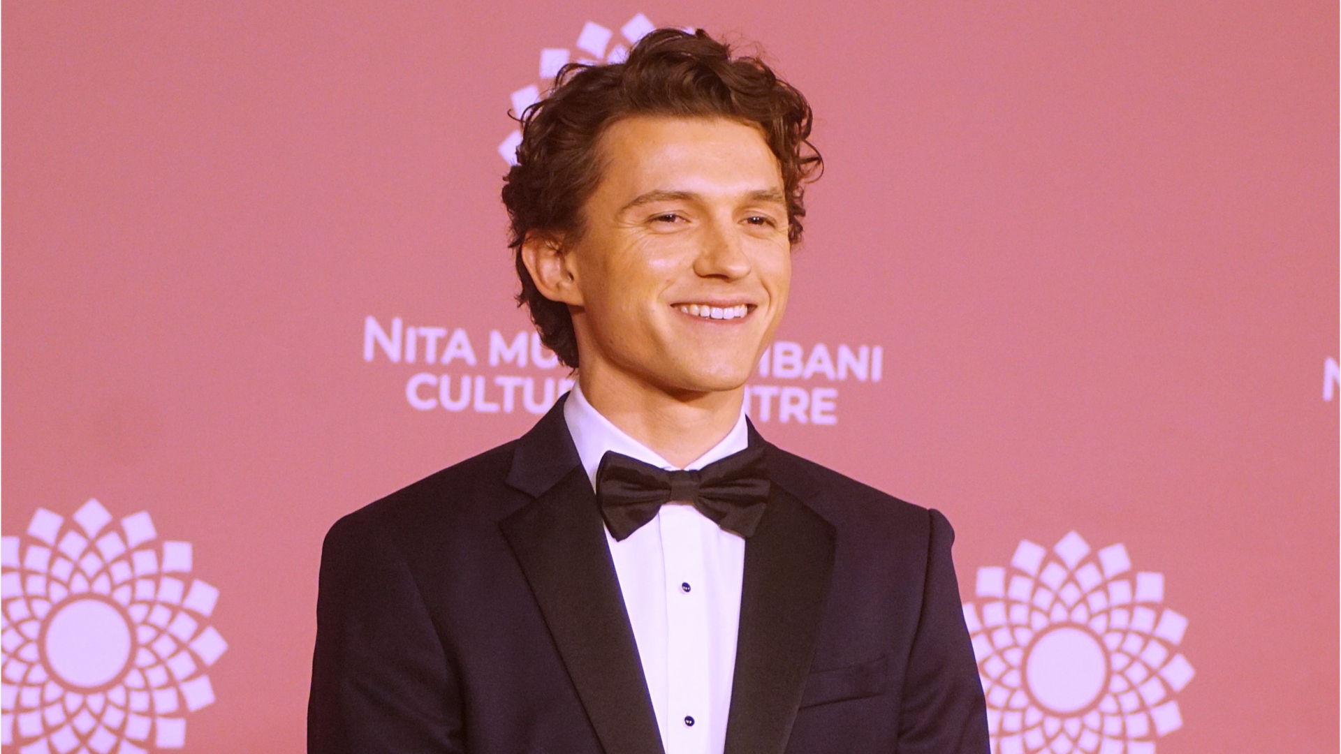 News of the week: Tom Holland starts dance rehearsals for Fred Astaire ...