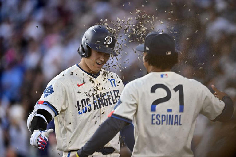 MLB roundup: Nine-run first propels Dodgers to another win over Angels