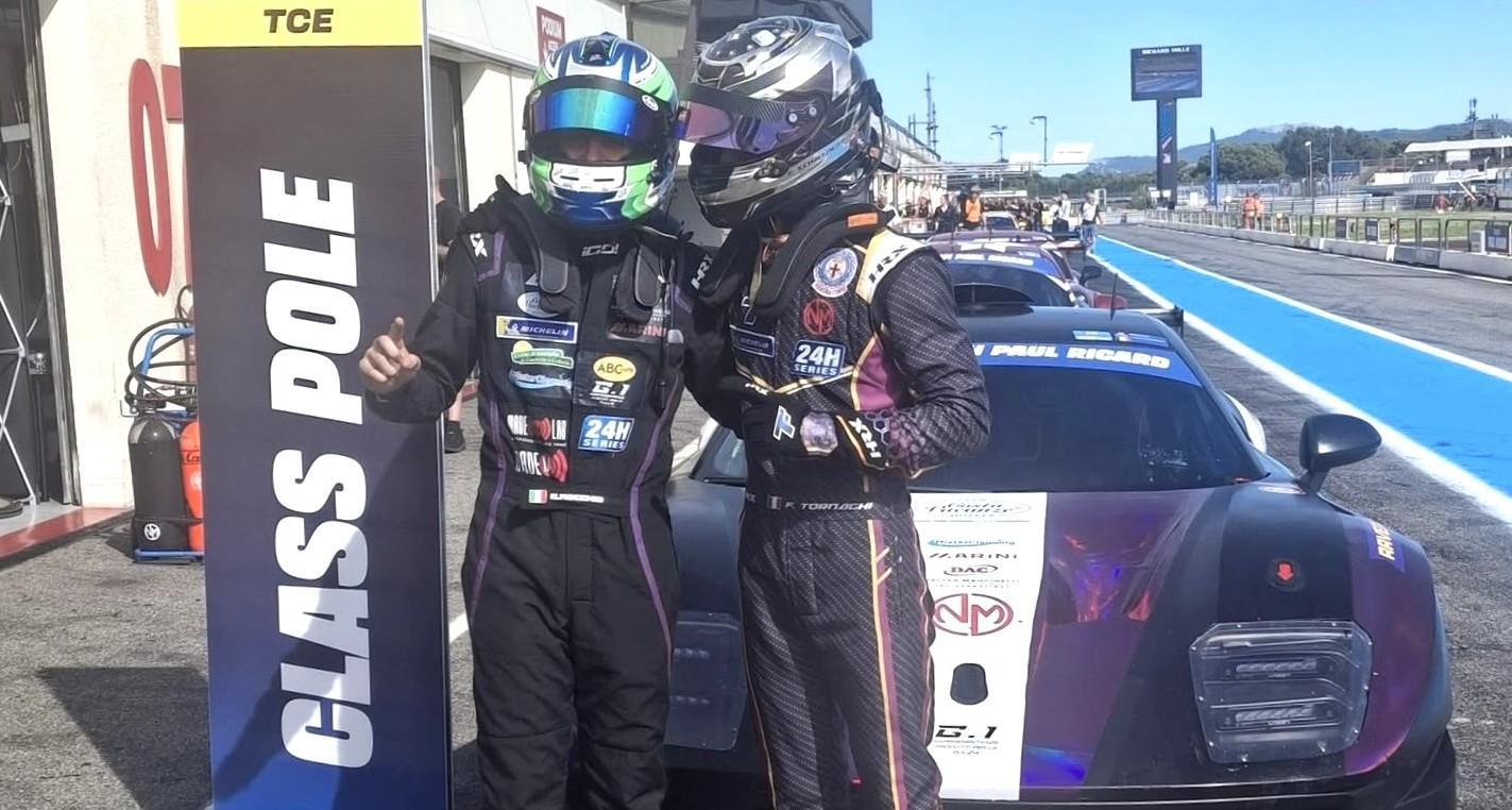 Auto. Gino Rocchio domina al Paul Ricard. Sua la pole position per la ...