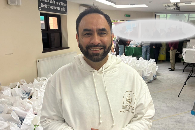 Birmingham mosque fighting child poverty one food parcel at a time