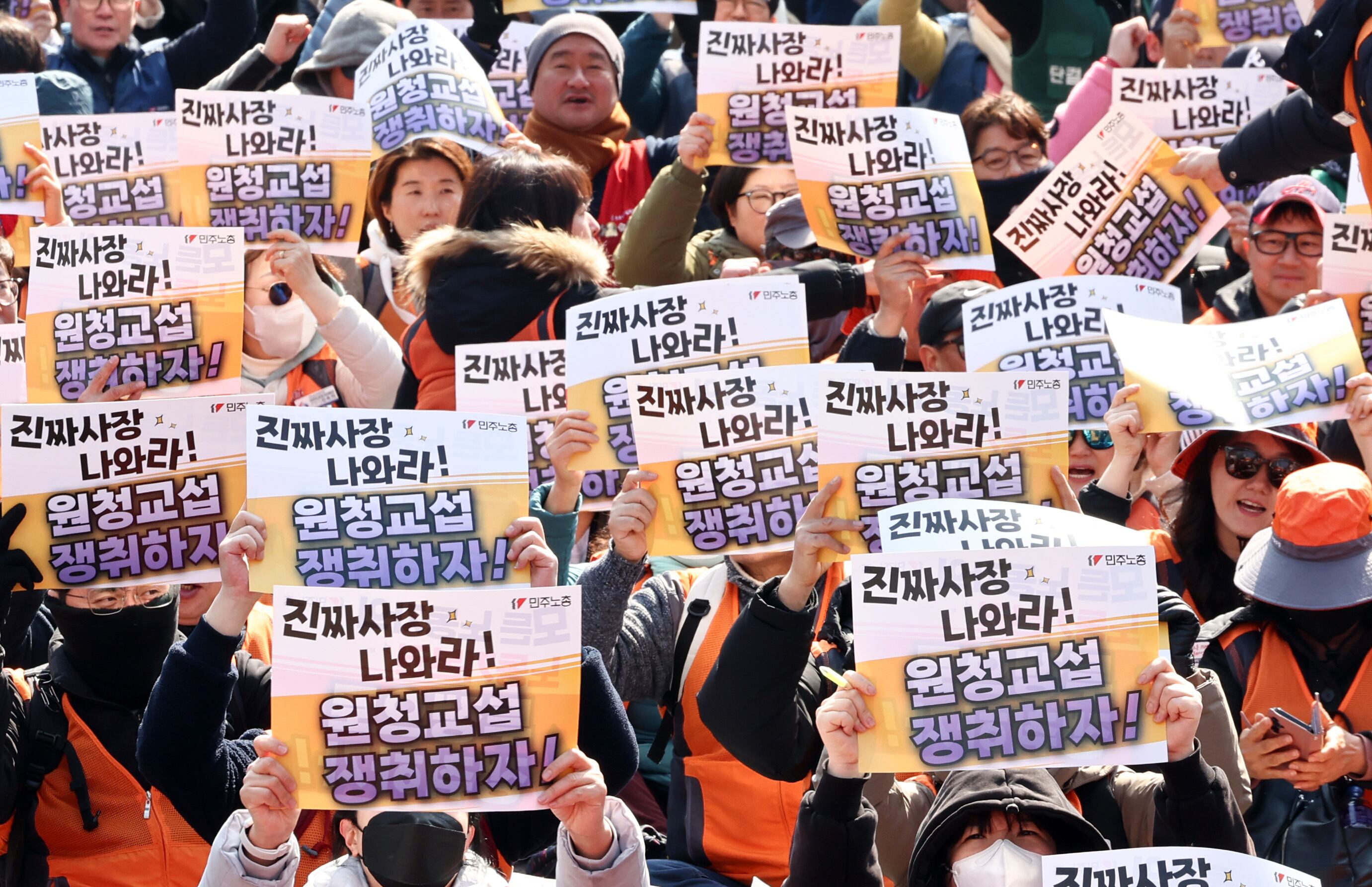 Labor Commission Cases Jump 45% Post-Yellow Envelop Law