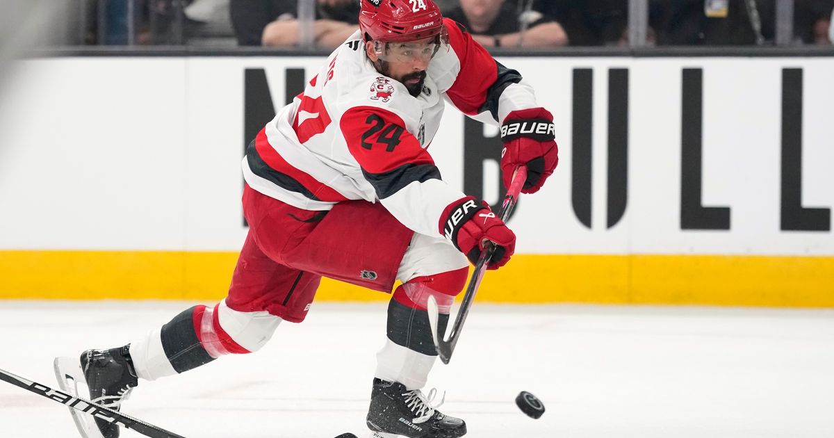 Hurricanes fall in game 3, a dramatic double OT thriller in Vegas