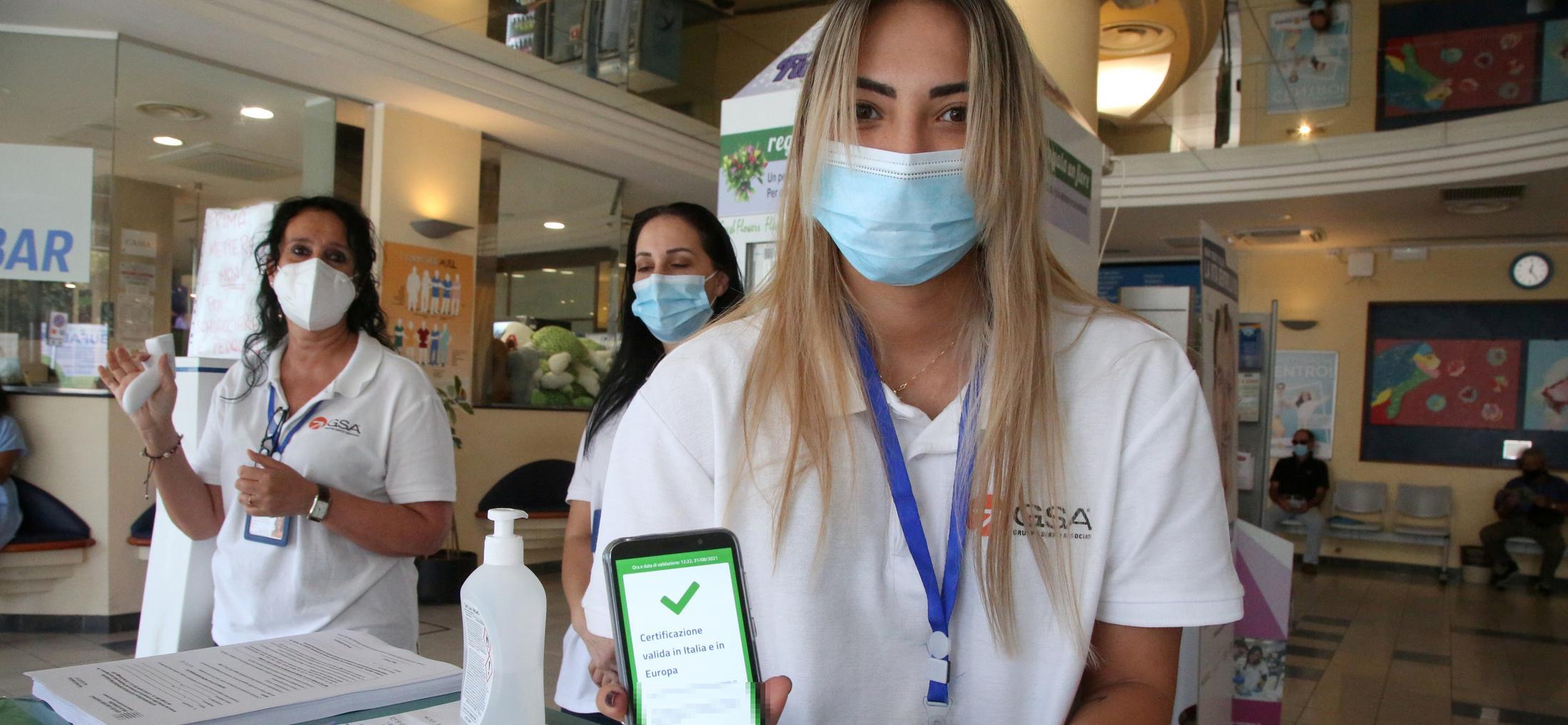 Ausl Romagna condannata: "Sospensione illegittima dal lavoro per il no vax"