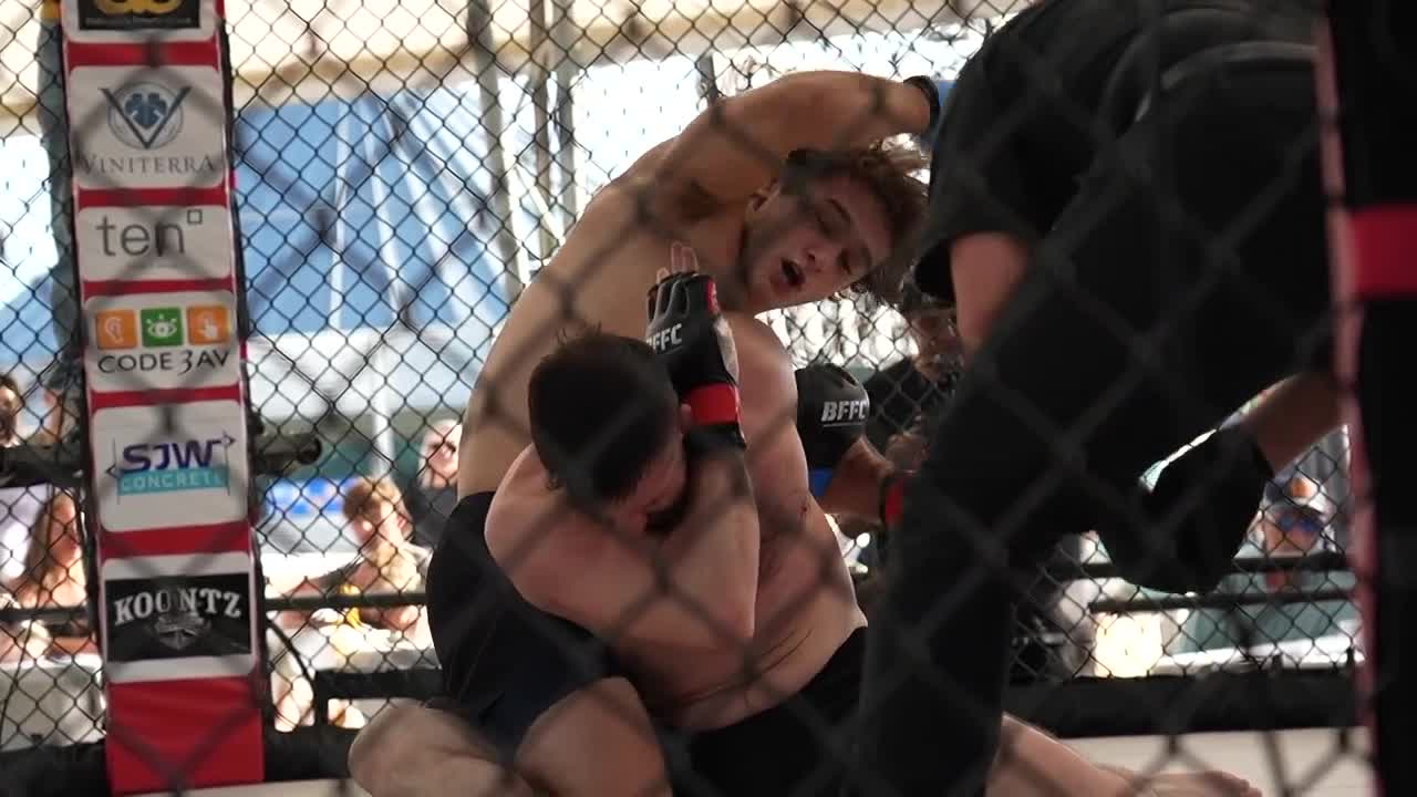 Live MMA cage fights come to Hanover Vegetable Farm: 'Crowd's been ...