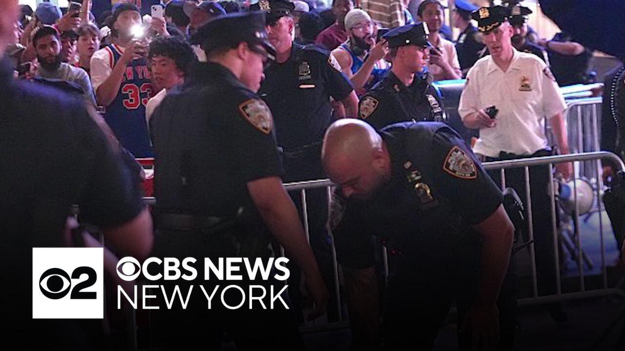 NYPD officer punched after Knicks watch party, police say