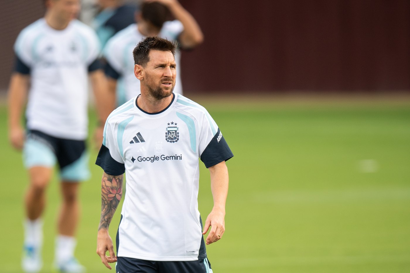 Messi sits out Argentina’s friendly against Honduras while managing ...