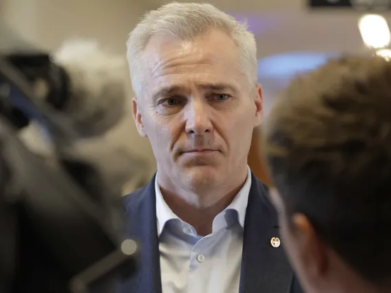 Petteri Orpon puheesta repesi äläkkä – Keskustasta tyly kuitti Riikka ...