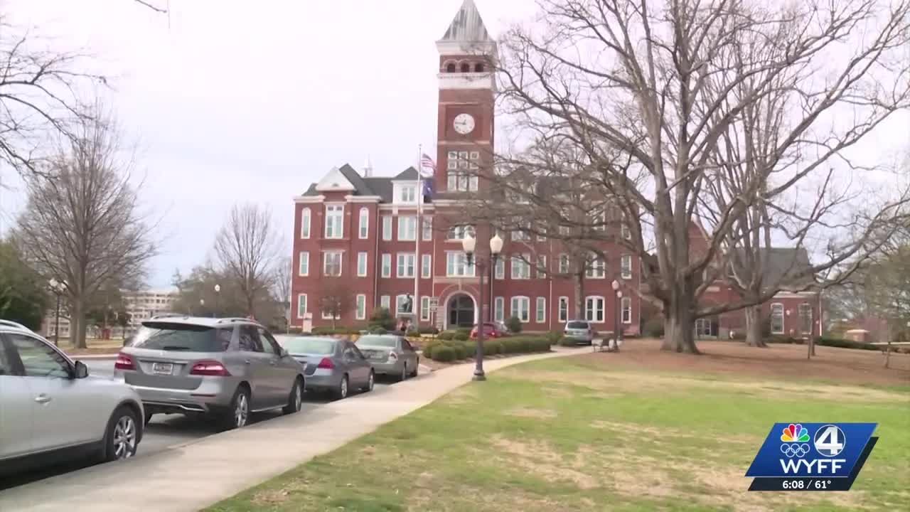 Clemson University and former professor settle lawsuit
