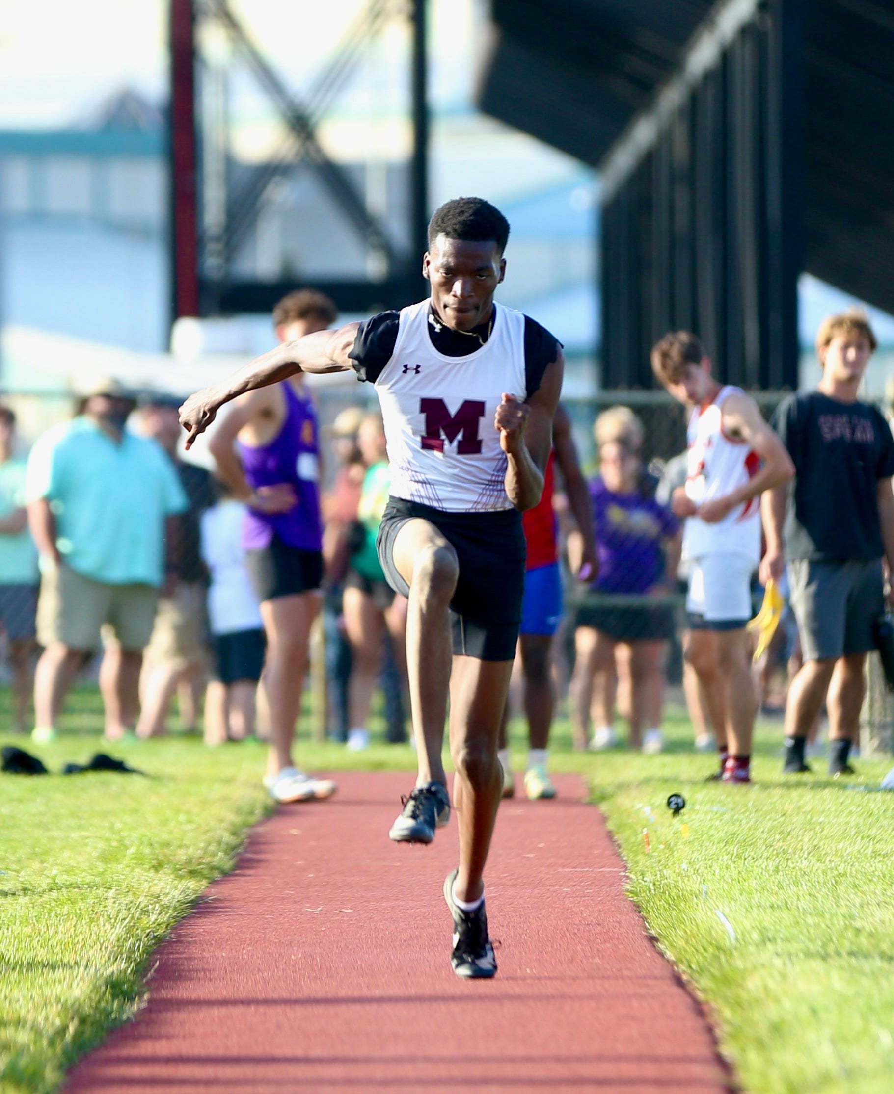 Mishawaka's Leon Fowler wins long jump IHSAA boys track and field state ...