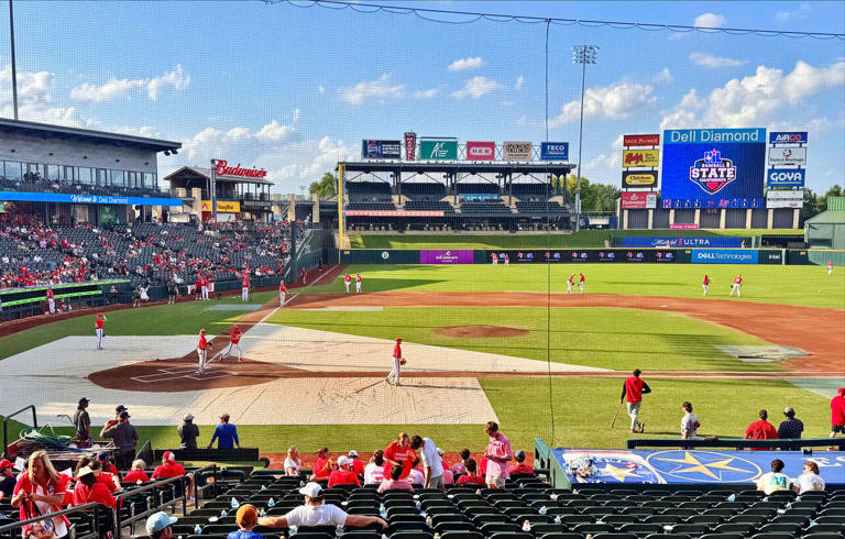 Live score updates: Tomball vs. Memorial in the UIL Class 6A Division ...