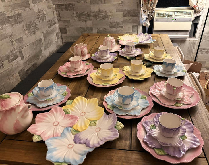 20 forgotten thrift store finds that brought a piece of the past to ...