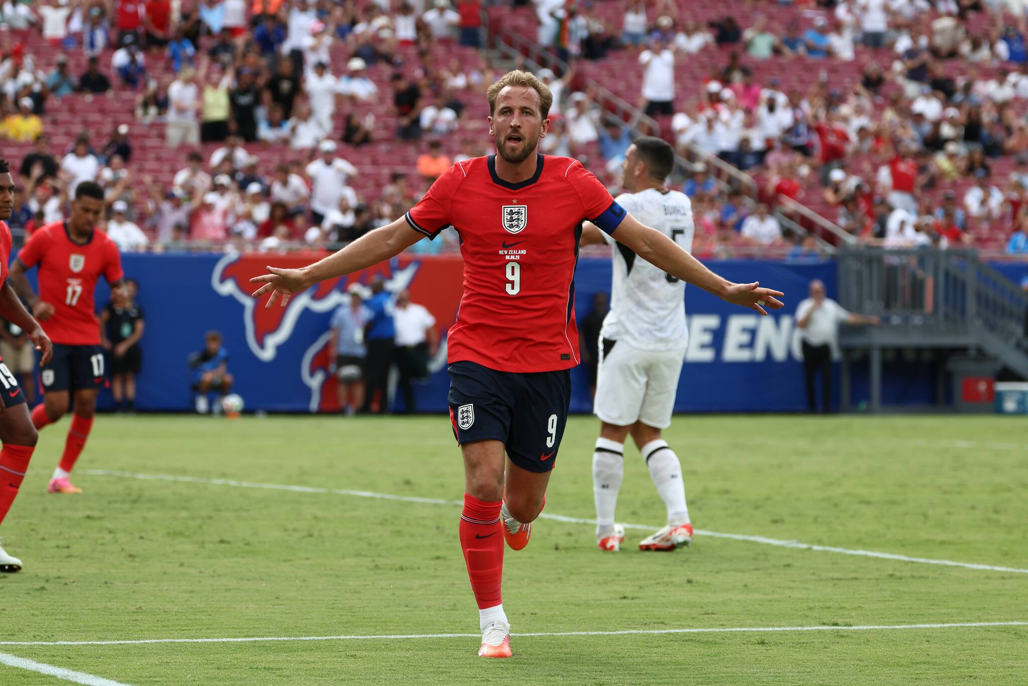 Auch England und Portugal gewinnen Tests +++ Botschafter: Irans WM-Team ...