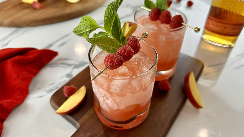 Peach and raspberry bourbon smash recipe