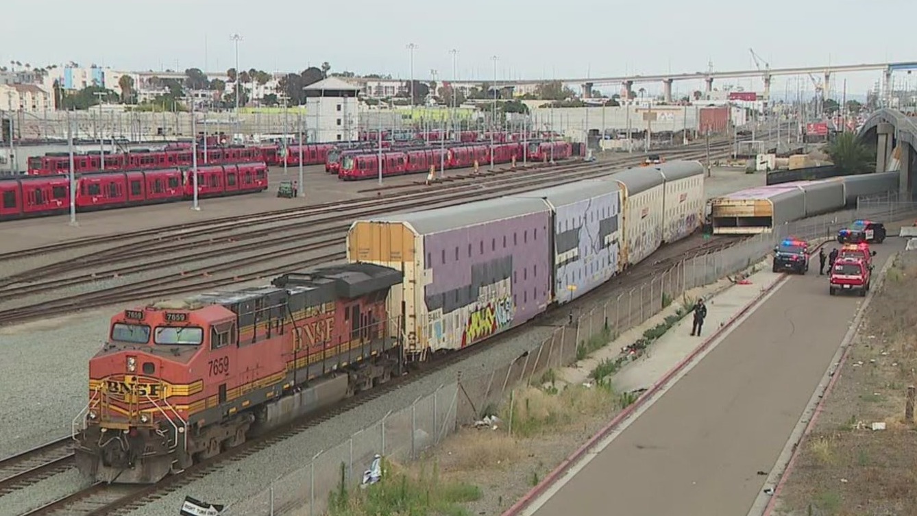 Freight train cars derail near Petco Park, closes Harbor Drive