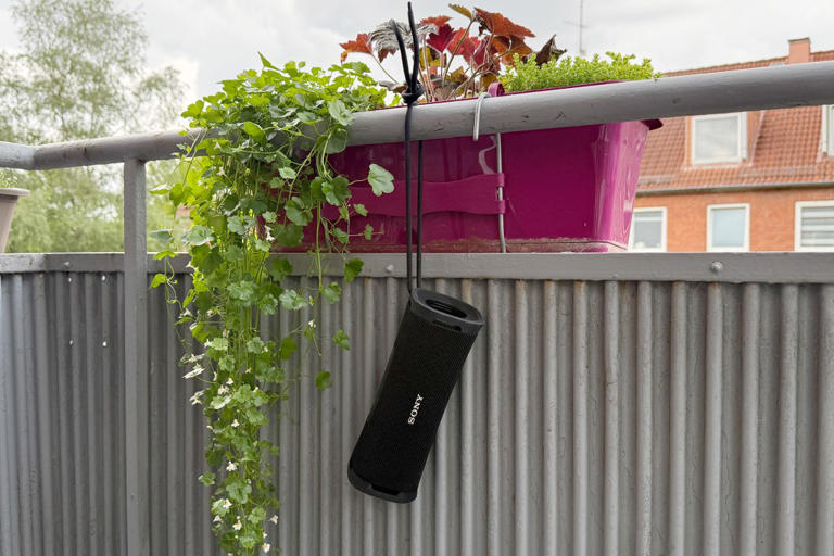 Sony ULT Field 1 im Test: Bluetooth-Lautsprecher mit der besonderen Strippe