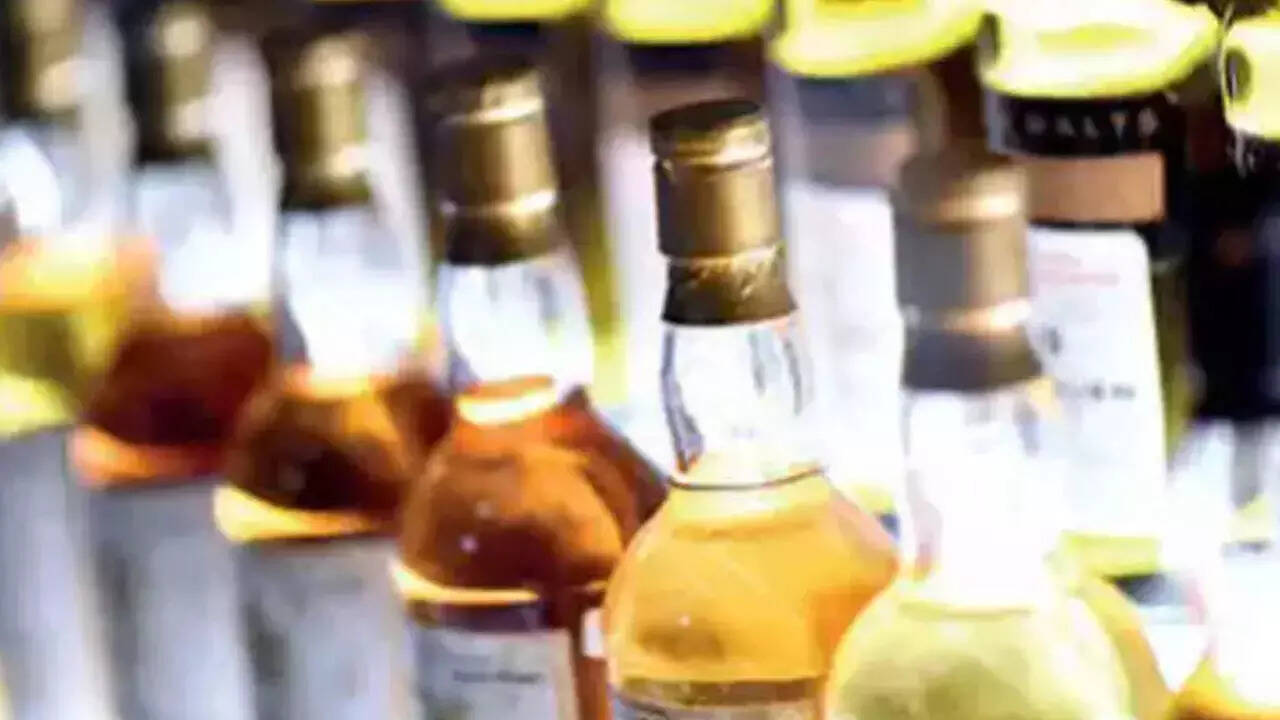 Tamil Nadu govt imposes additional fee on liquor, beer manufacturers ...