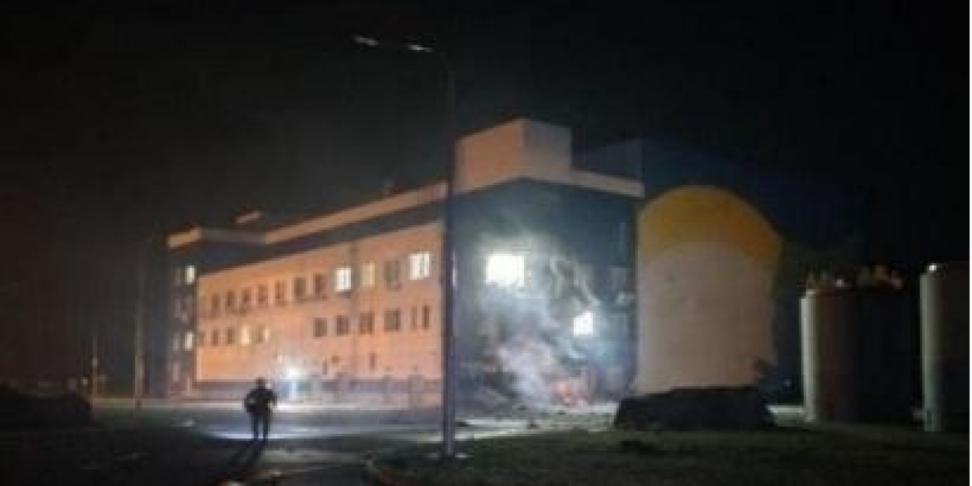 Ukraine shows damage at nuclear fuel site near Chornobyl after Russian ...