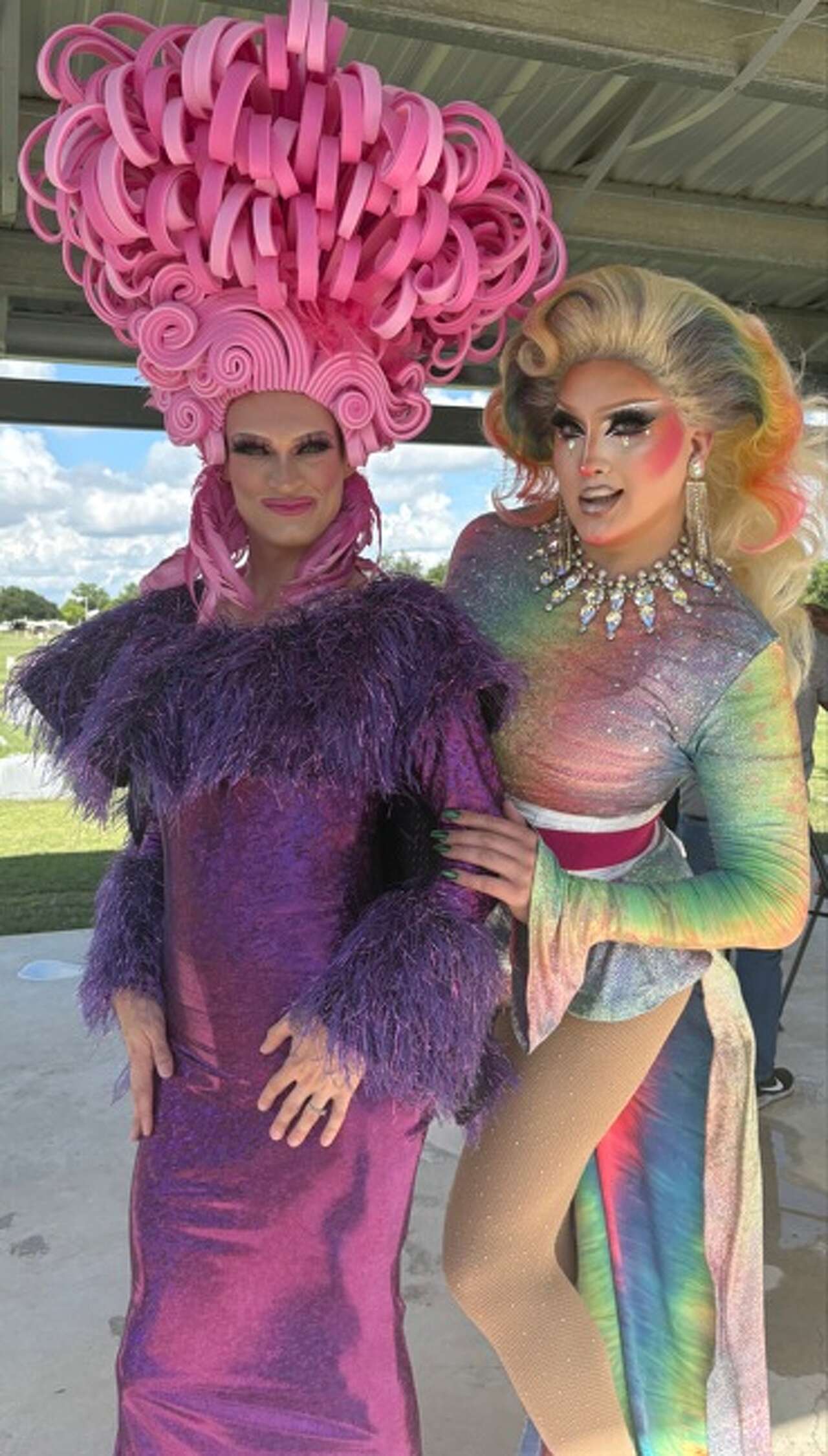 Drag queen from Round Rock known for trapeze skills honored with plaque