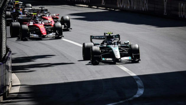 Live: Crash von Charles Leclerc, rote Flagge