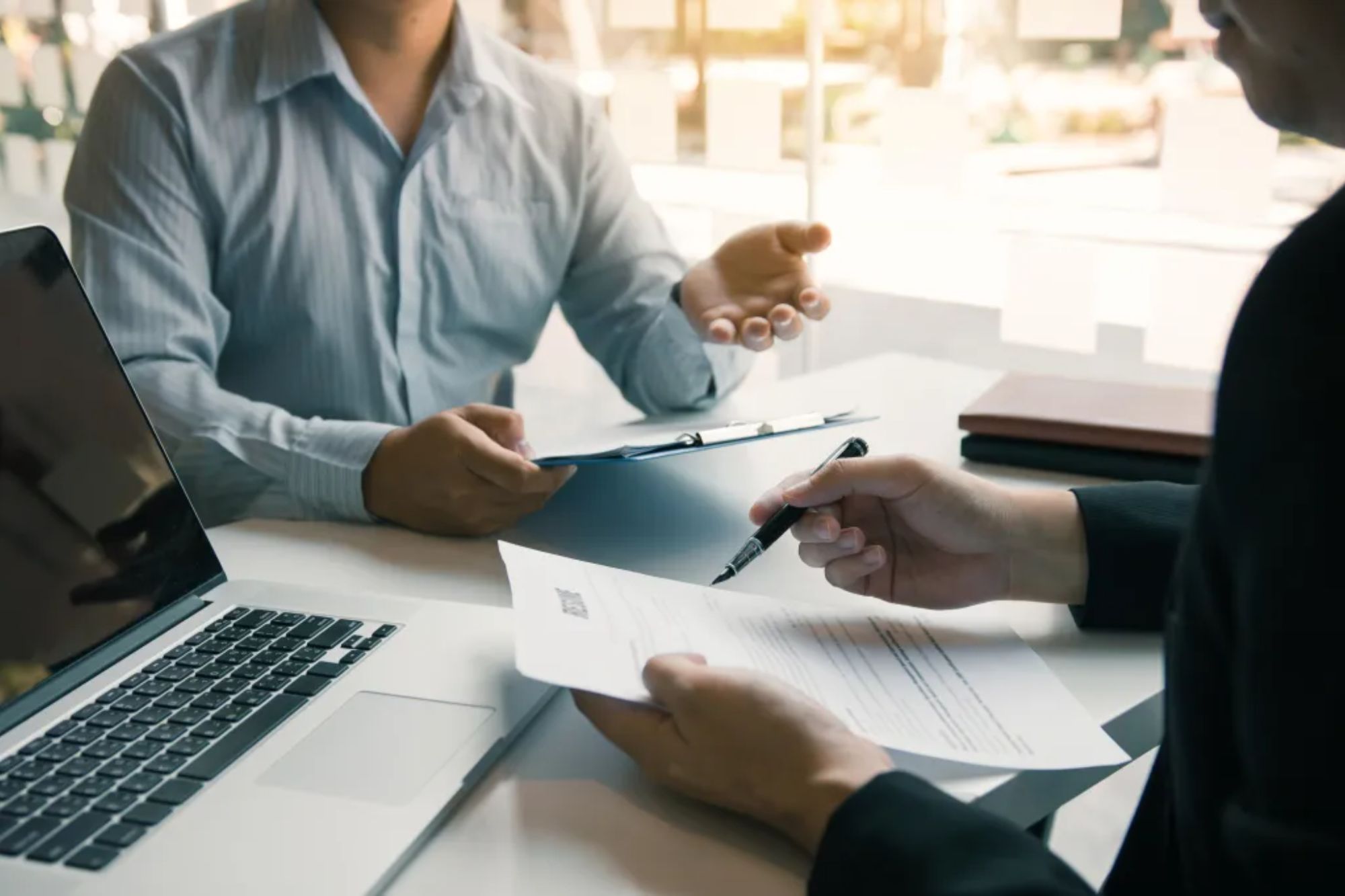 Job seeker uses uncomfortable tactic to get $12K higher offer: 'It is a ...